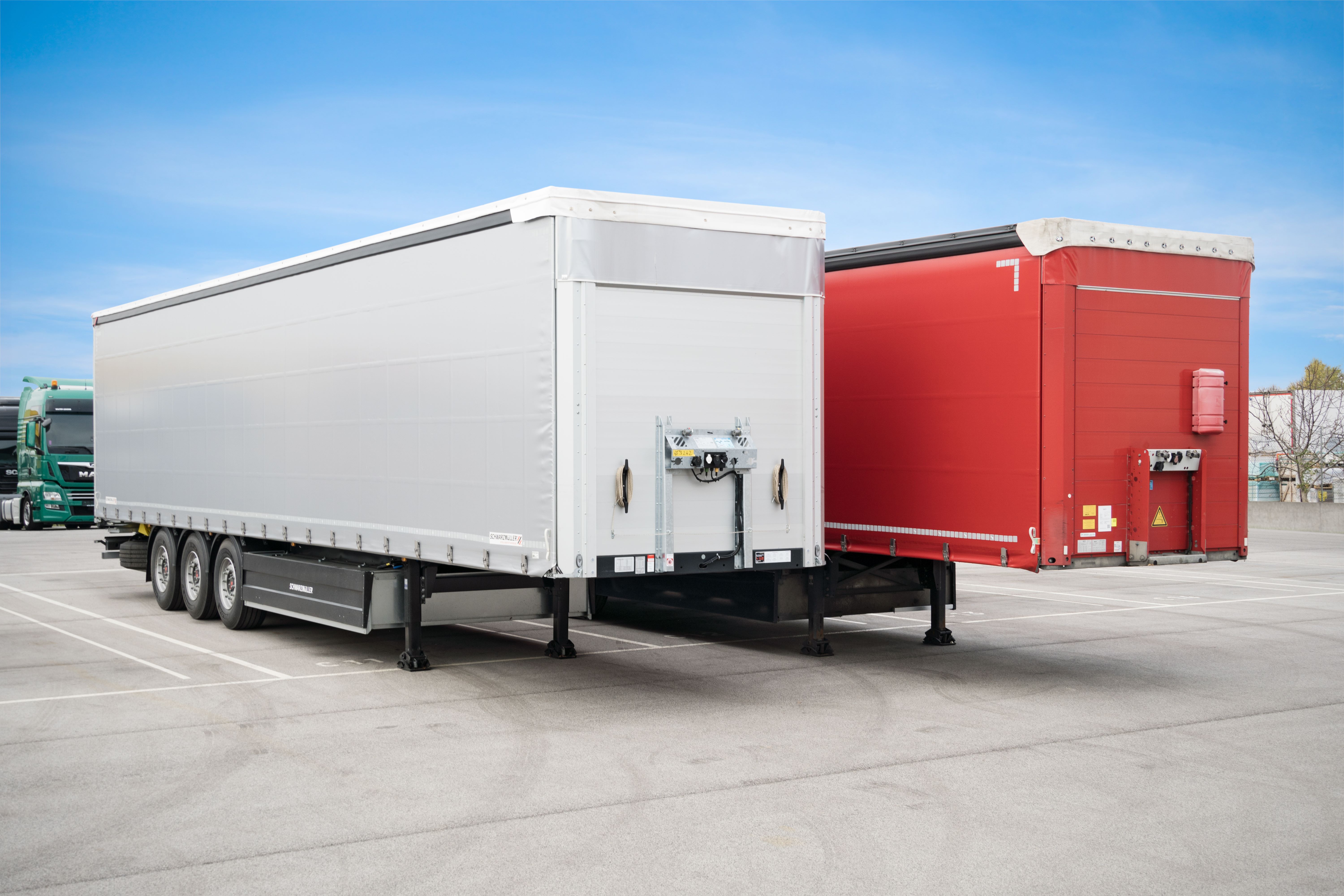New and used mega trailers - WALTER LEASING (INT)